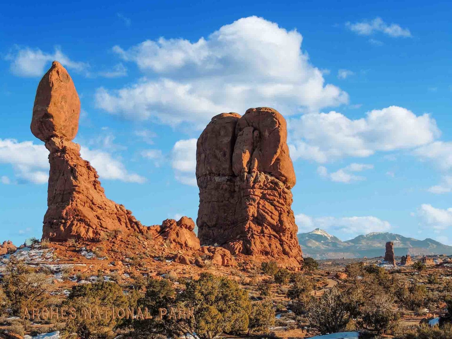 Arches National Park Balanced Rock Premium Quality 1000 Piece Jigsaw ...
